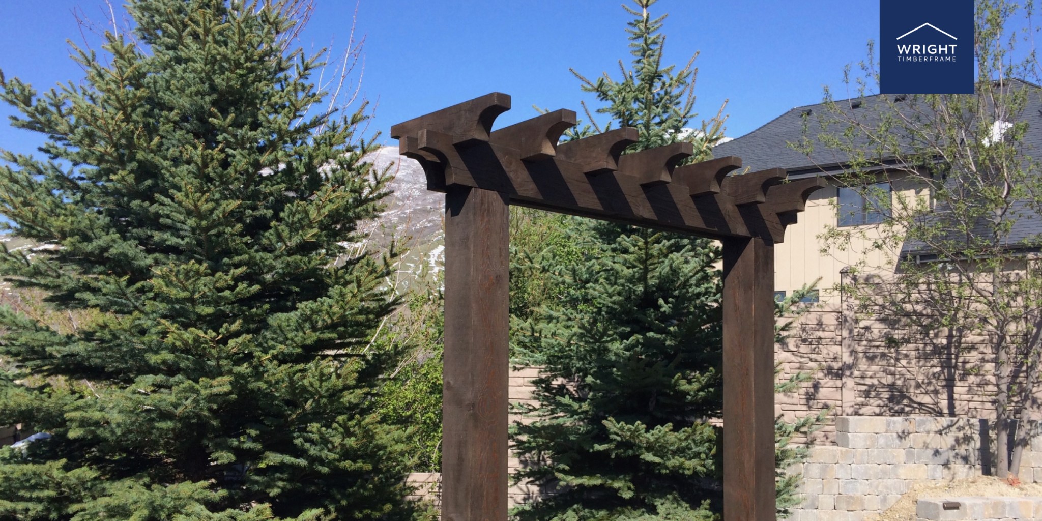 Custom Wood Trellis: Stunning Design Options for 2025